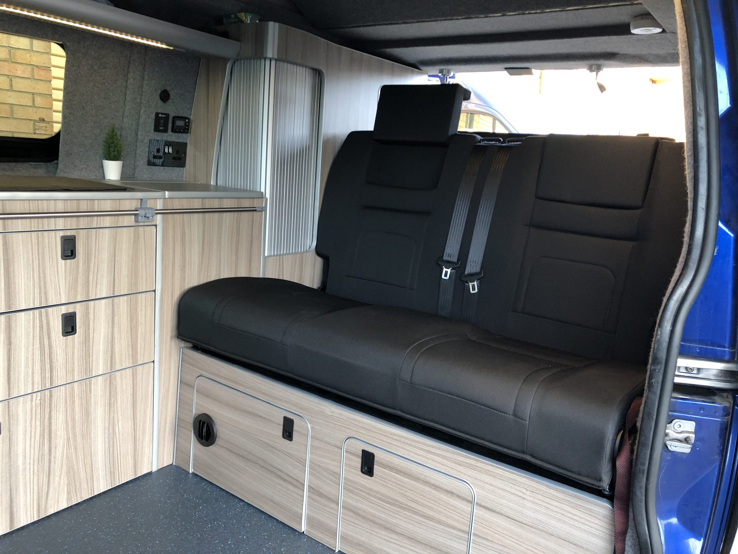 *SOLD* 2014 Transit Custom Limited – Transit Custom Campers Ltd